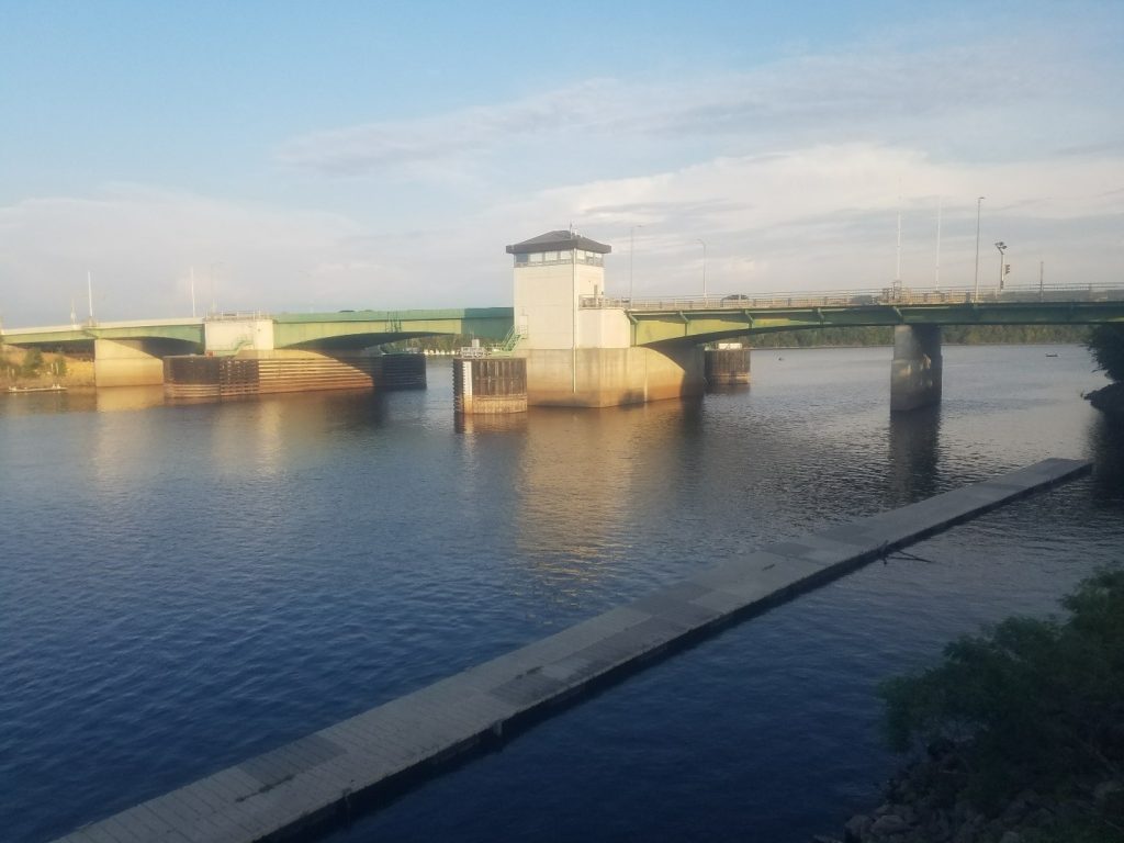US 10 Prescott Lift Bridge – Connecting Wisconsin and Minnesota across ...